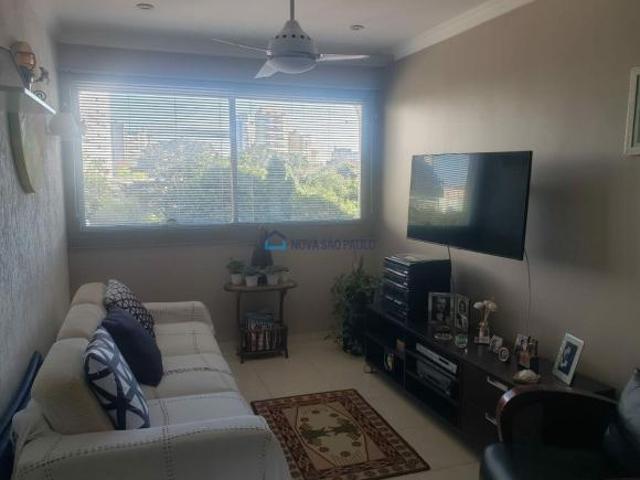 Apartamento à venda na Vila Guarani com 2 quartos e 1 vaga de garagem
