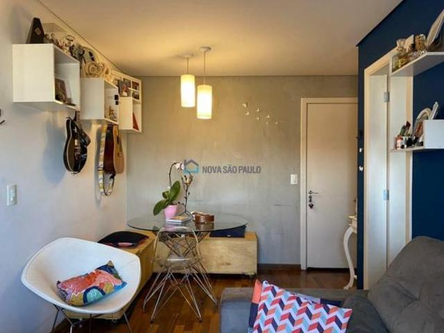 Apartamento à venda na Vila Guarani com 2 quartos e 1 vaga de garagem