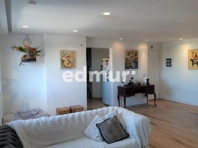 Apartamento à venda na Vila Guiomar