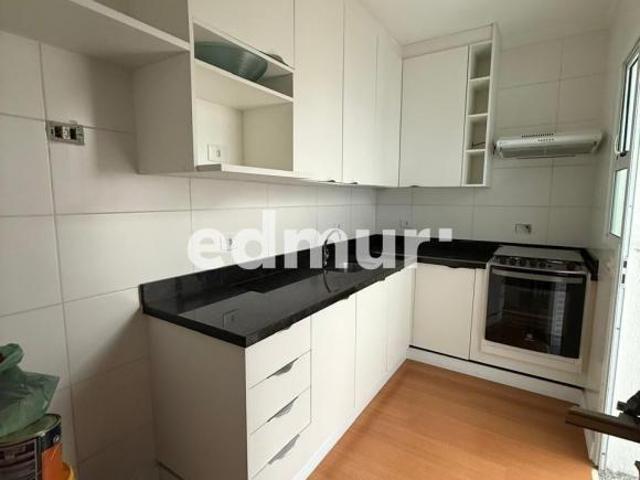 Apartamento à venda na Vila Guiomar