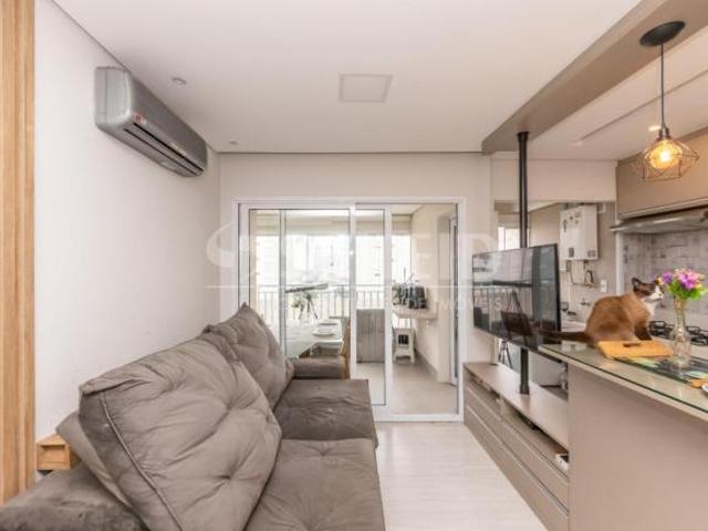 Apartamento á Venda na Vila Guilherme com 62m², 2 quartos sendo 1 suíte, 1 vaga