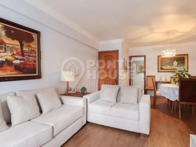 Apartamento á venda na Vila Gumercindo 3 dormitórios 3 vagas 4 banheiros sacada