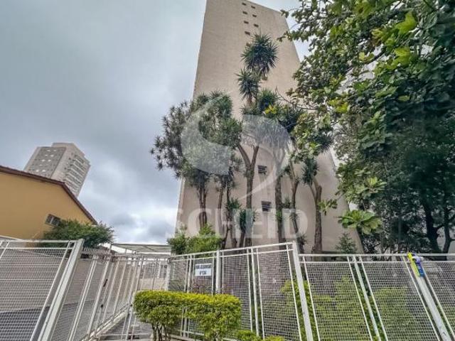 Apartamento á Venda na Vila Gumercindo com 70m², 2 quartos, 1 vaga