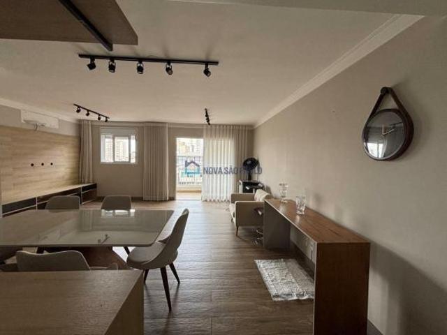 Apartamento à venda na Vila Gumercindo, próximo a estação de metrô Alto do Ipiranga