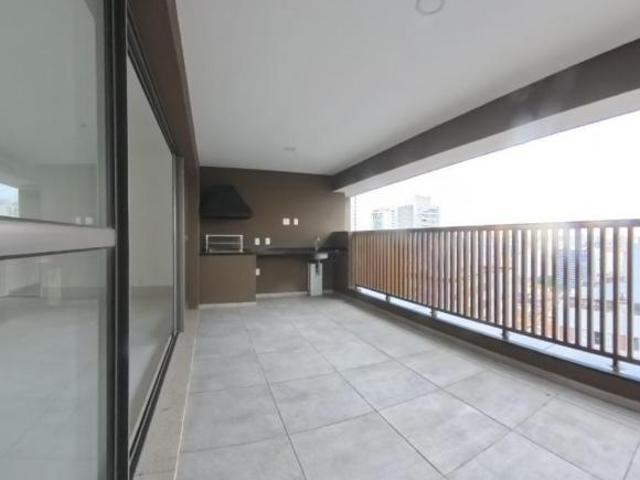 Apartamento à venda na Vila Gumercindo São Paulo