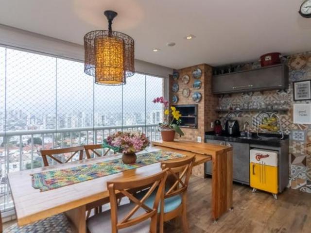 Apartamento à venda na Vila Gumercindo São Paulo