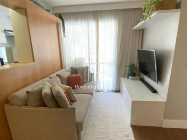 Apartamento à venda na Vila Gumercindo, São Paulo SP: 2 quartos, 1 suíte, 2 sala