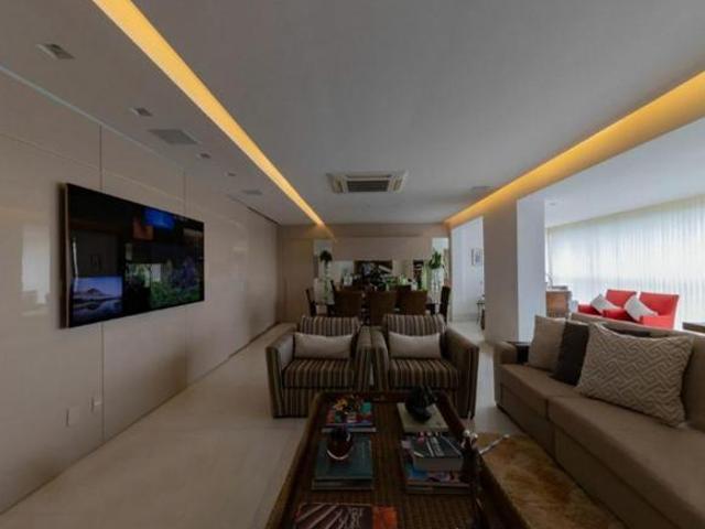 Apartamento à venda na Vila da Serra