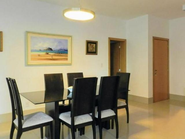Apartamento à venda na Vila da Serra