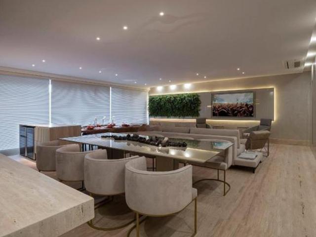 Apartamento à venda na Vila da Serra