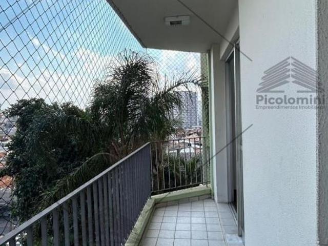 Apartamento à venda na Vila Ema com 64 metros, 2 quartos, sala 2 ambientes com sacada, 1 banheiro, 1