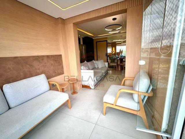 Apartamento a venda na Vila Ema com 2 dormitórios sendo 1 suíte