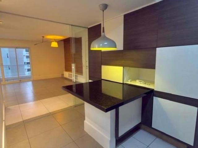 Apartamento à venda na Vila Ema