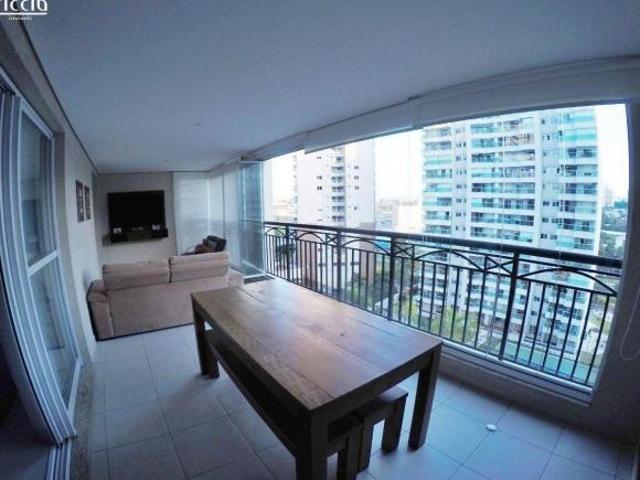 Apartamento à venda na Vila Ema