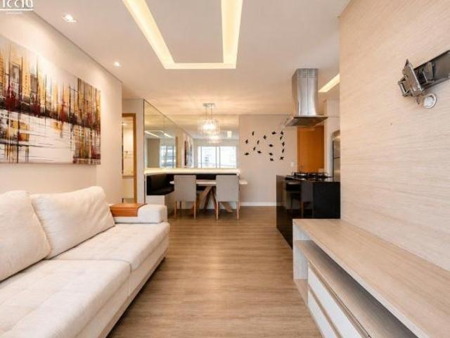 Apartamento à venda na Vila Ema