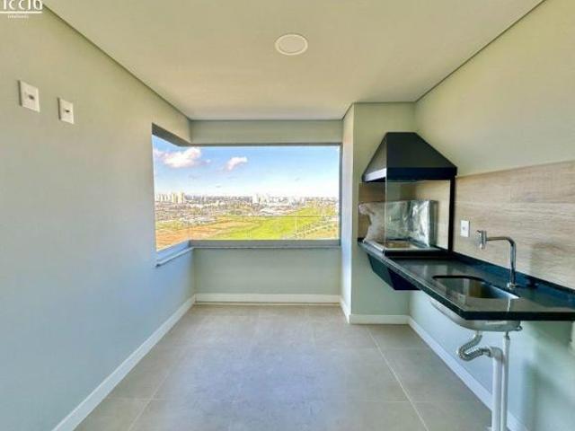 Apartamento à venda na Vila Ema