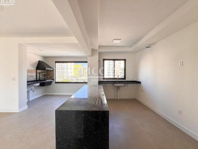 Apartamento à venda na Vila Ema