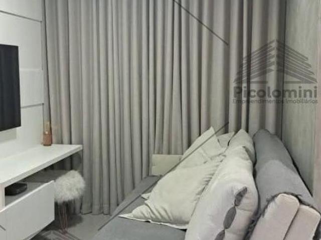 Apartamento à venda na Vila Ema 68m², 2 quartos, 1 suíte, sacada e 1 vaga de garagem