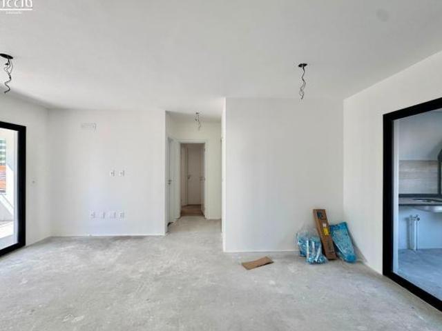 Apartamento à venda na Vila Ema