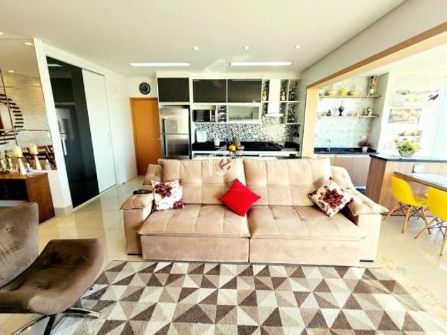 Apartamento à venda na Vila Edmundo