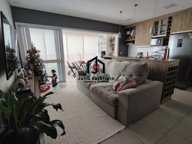 Apartamento à venda na Vila Edmundo