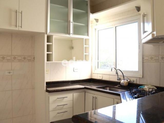 Apartamento à venda na Vila Eldízia