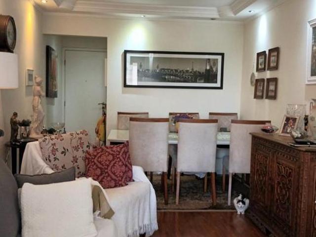 Apartamento à venda na Vila Hamburguesa na Rua Brentano 340