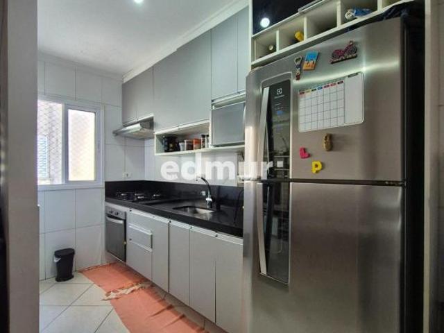 Apartamento à venda na Vila Humaitá