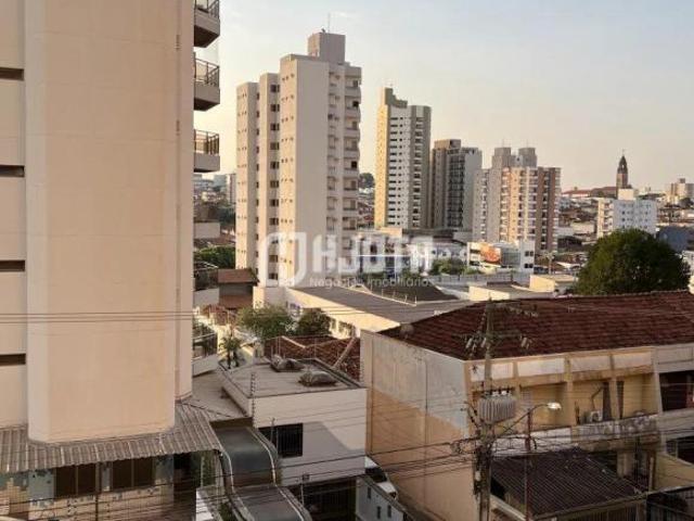Apartamento à venda na Vila Imperial