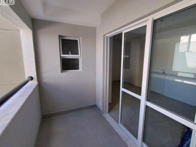 Apartamento à venda na Vila Industrial