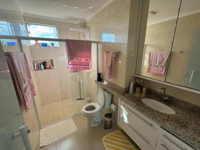 Apartamento à venda na Vila Industrial
