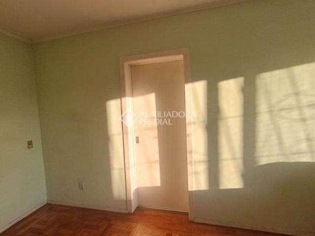 Apartamento à venda na Vila Ipiranga, Porto Alegre