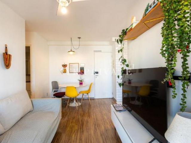 Apartamento à Venda na Vila Ipojuca Alto da Lapa Rua Camburiú 60m² | 2 Dorms | 2 Vagas
