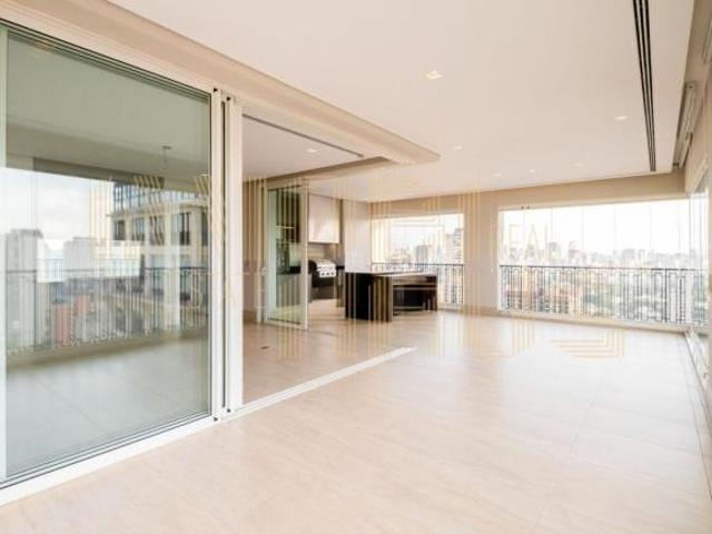 Apartamento à venda na Vila Olímpia | 4 quartos