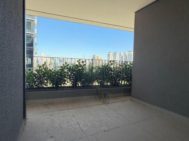 Apartamento à Venda na Vila Olímpia
