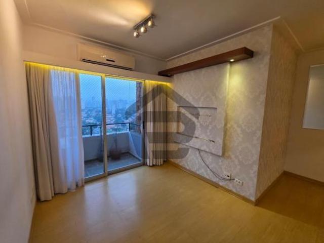 Apartamento à Venda na Vila Olímpia