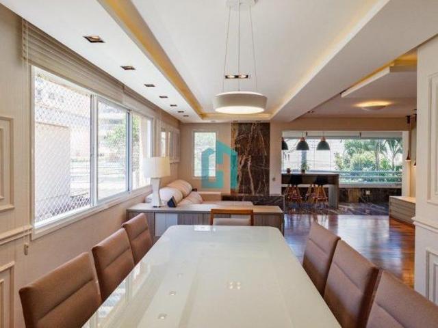 Apartamento à venda na Vila Olímpia