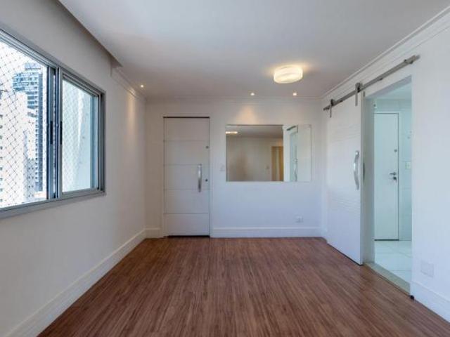 Apartamento à venda na Vila Olímpia