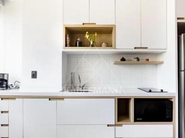 Apartamento à Venda na Vila Olímpia 1 Dormitório, 1 Vaga, 30m² A.U