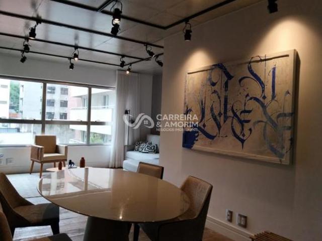 Apartamento à venda na Vila Olímpia: 1 quarto, 1 suíte, 1 vaga Condomínio MaxHaus Itaim: modernida