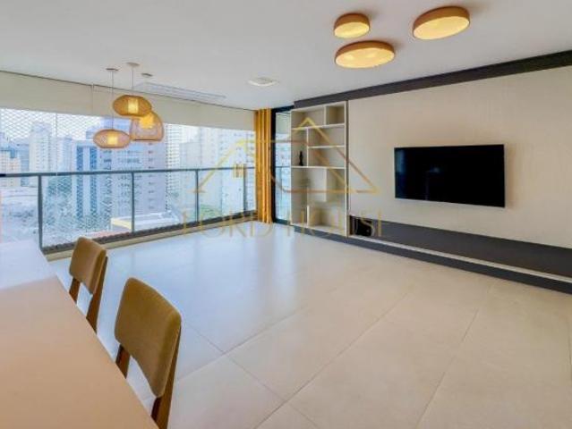 Apartamento à venda na Vila Olímpia