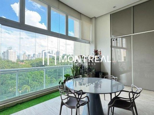 Apartamento à venda na Vila Olímpia