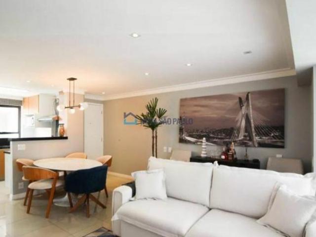 Apartamento à venda na Vila Olímpia, 3 quartos