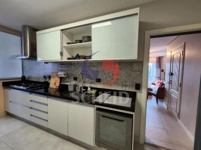 Apartamento à Venda na Vila Olímpia 3 Quartos, 94 m² São Paulo