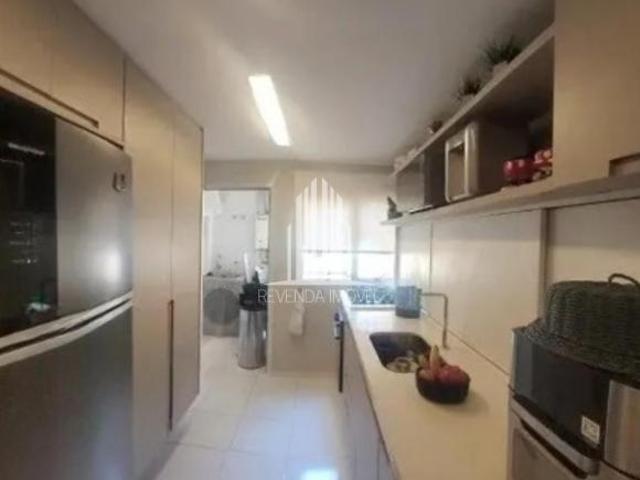 Apartamento à venda na Vila Olímpia, São Paulo SP: 3 quartos, 1 suíte, 1 sala, 4 banheiros, 2 vagas