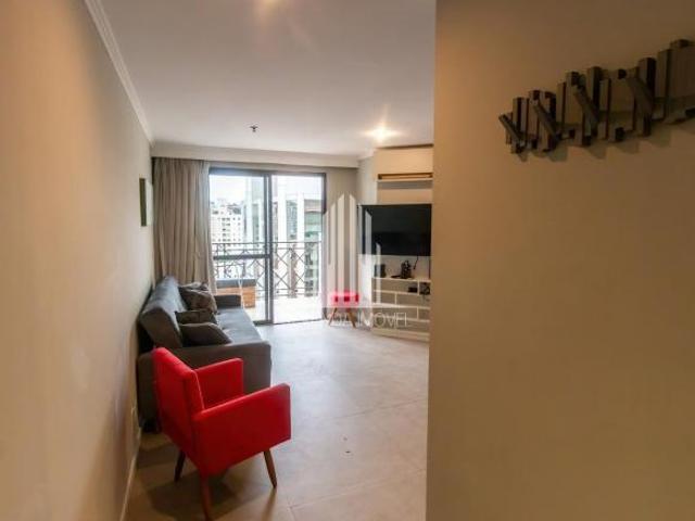 Apartamento à venda na Vila Olímpia, São Paulo SP: 2 quartos, 2 salas, 1 banheiro, 1 vaga de garagem