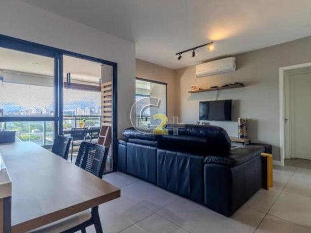 Apartamento á venda na Vila Leopoldina, 2 quartos, 1 suíte 2 vagas de garagem