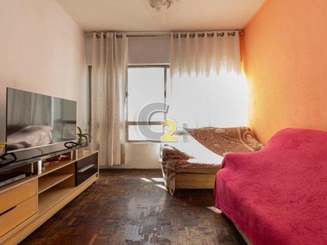 Apartamento á venda na Vila Leoplodina, 2 quartos, sem vaga