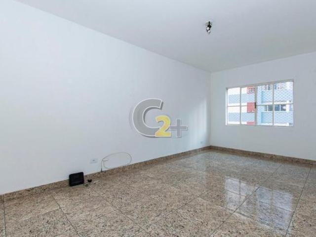 Apartamento à Venda na Vila Madalena, 2 quartos, sem vaga de garagem