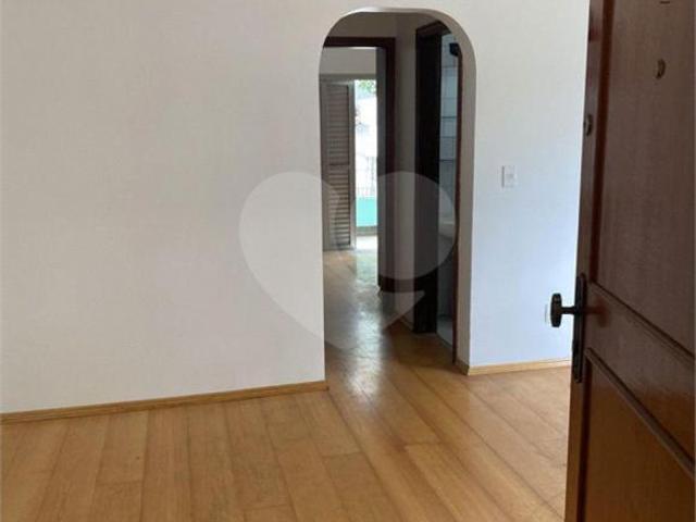 Apartamento à Venda na Vila Madalena